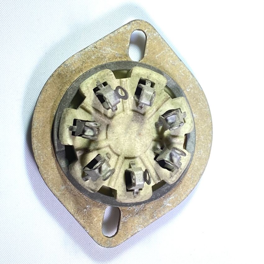 Buy Tube socket Ceramic 7 pin UX7 (1625, DET19, 2C34 etc) from ...