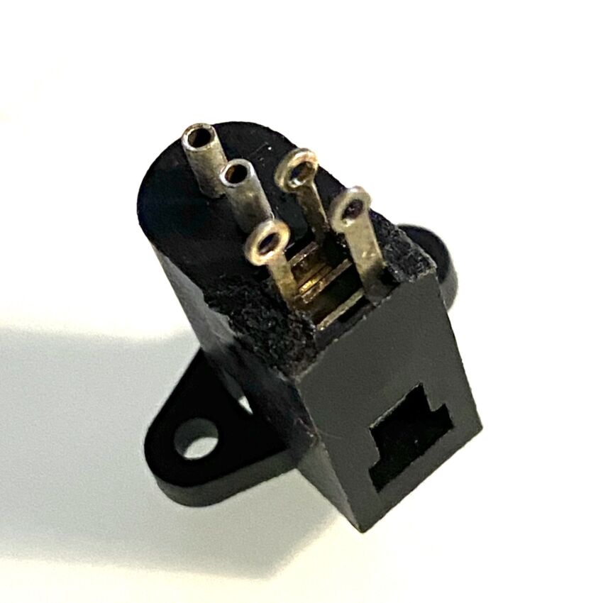 Grundig 2 pins DC connector + switch chassis part – NOS Vintage radios ...